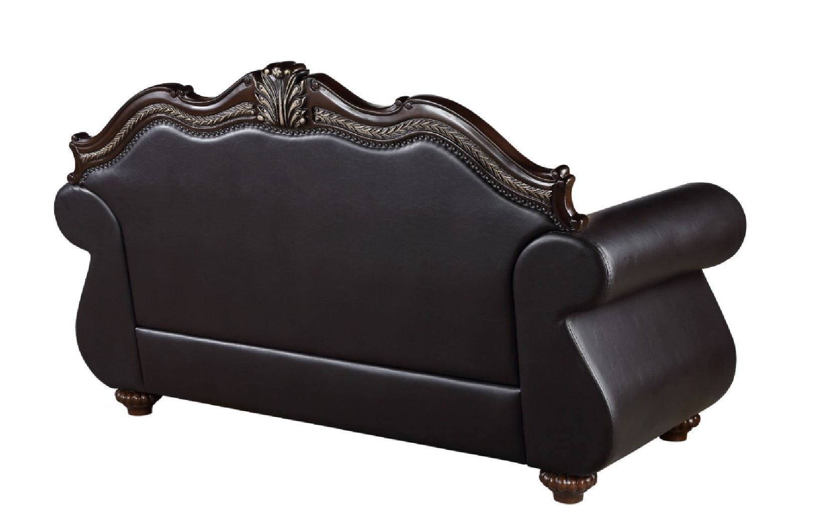 Maximus Royal Classic Collection Living Room By New Classic Furniture